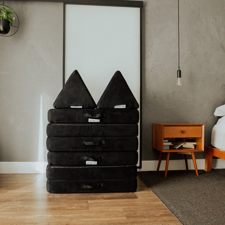 Midnight Black LeoMat™ – Modular Foam Play Sofa for Kids